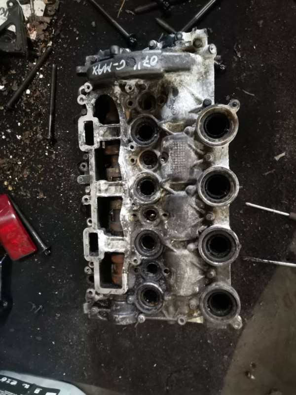 Glava motora Ford C Max 03-07 1.6 CDTI 80kw - Glave motora - OLX.ba