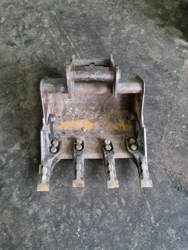 Minibager - mini bager JCB ( detaljno ) - Bageri - OLX.ba