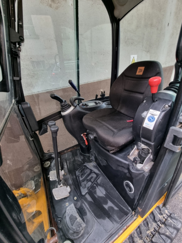 Minibager - mini bager JCB ( detaljno ) - Bageri - OLX.ba