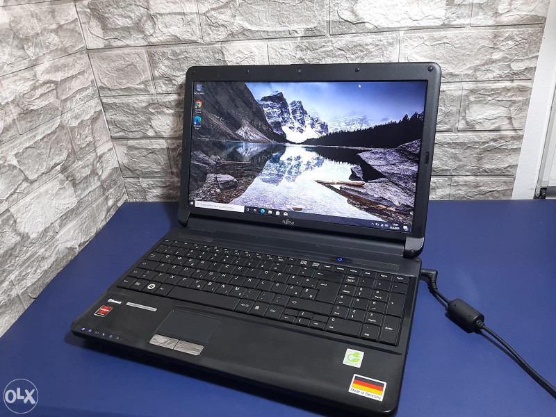 Laptop Siemens Fujitsu 15.6" *i3-M350/4GB RAM/250GB* - Laptopi - OLX.ba