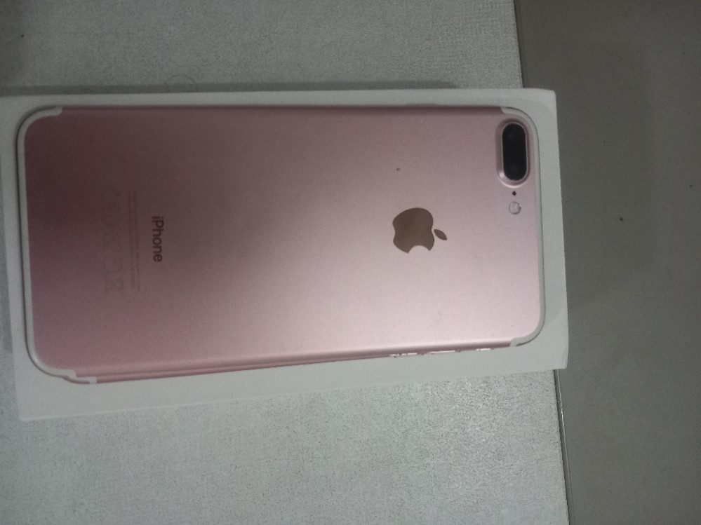 Iphone 7 plus - Mobiteli - OLX.ba