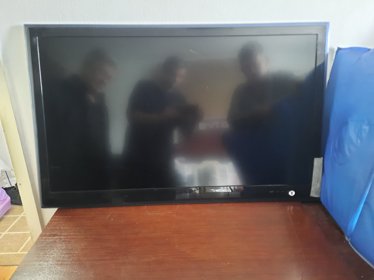 LCD LED LG SMART TV - NEMA SLIKE, TAMAN EKRAN - LED LCD - OLX.ba