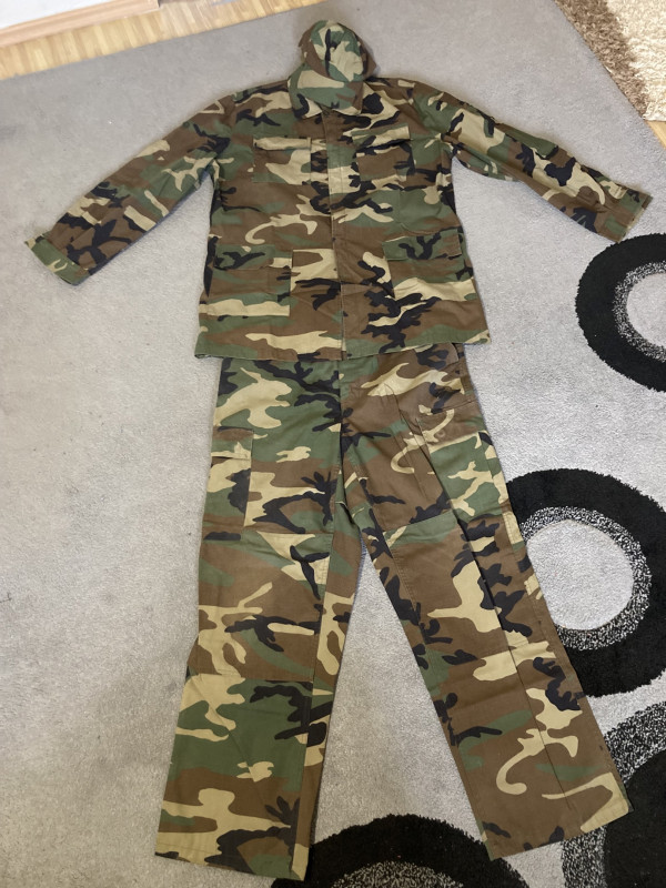 Vojna uniforma !!!Akcija!!! - Vojna oprema - OLX.ba