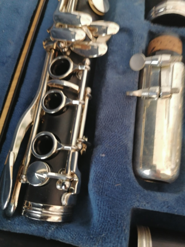 Klatinet Bufet crampone B12 - Klarinet - OLX.ba