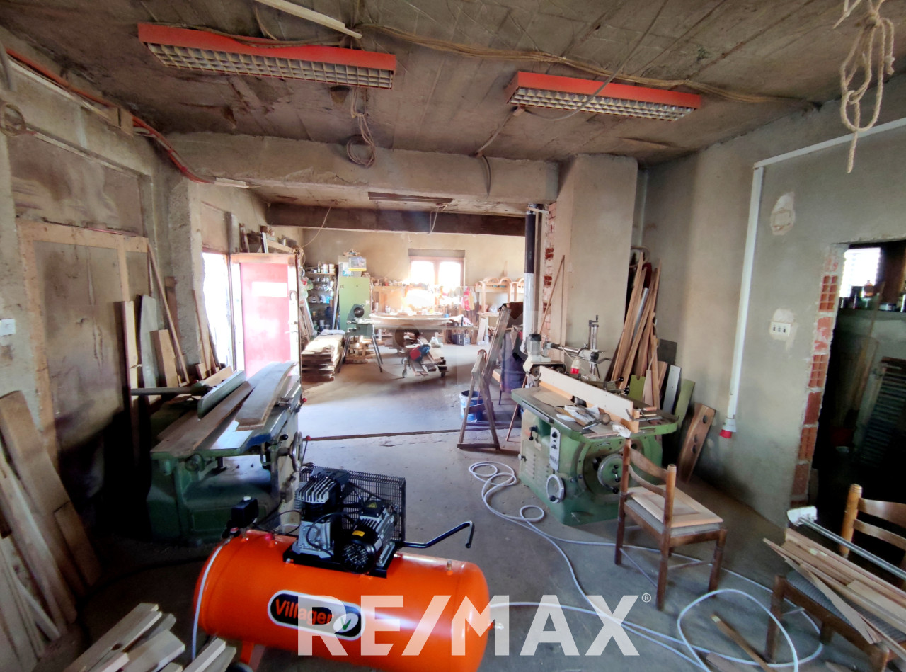 Stambeno-poslovni objekat na prodaju - Prijedor - Kuće - OLX.ba