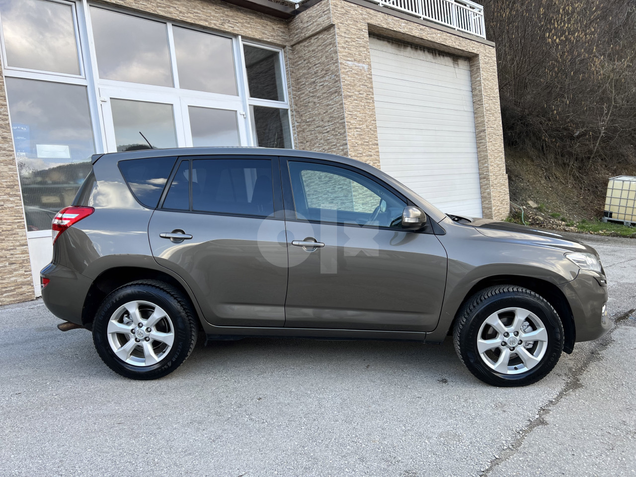 TOYOTA RAV 4 2.2 D-4D 110 4X4 MOD 2011.GOD NOVO - Automobili - OLX.ba