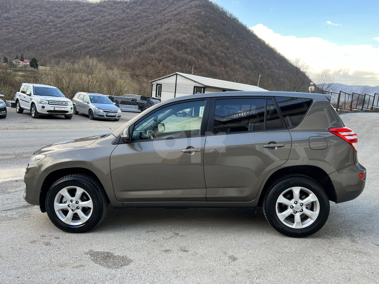 TOYOTA RAV 4 2.2 D-4D 110 4X4 MOD 2011.GOD NOVO - Automobili - OLX.ba