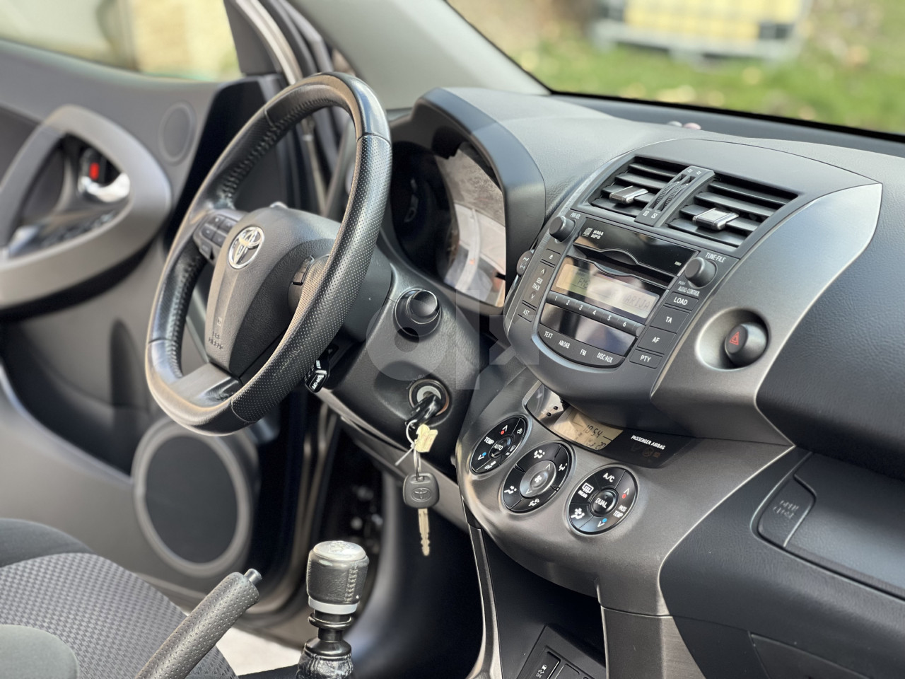 TOYOTA RAV 4 2.2 D-4D 110 4X4 MOD 2011.GOD NOVO - Automobili - OLX.ba