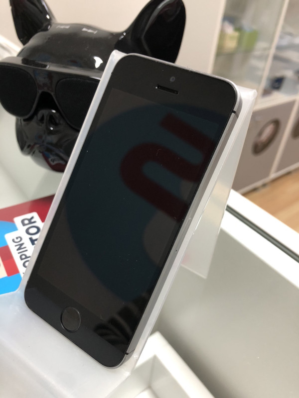 Iphone 5 SE - Mobiteli - OLX.ba