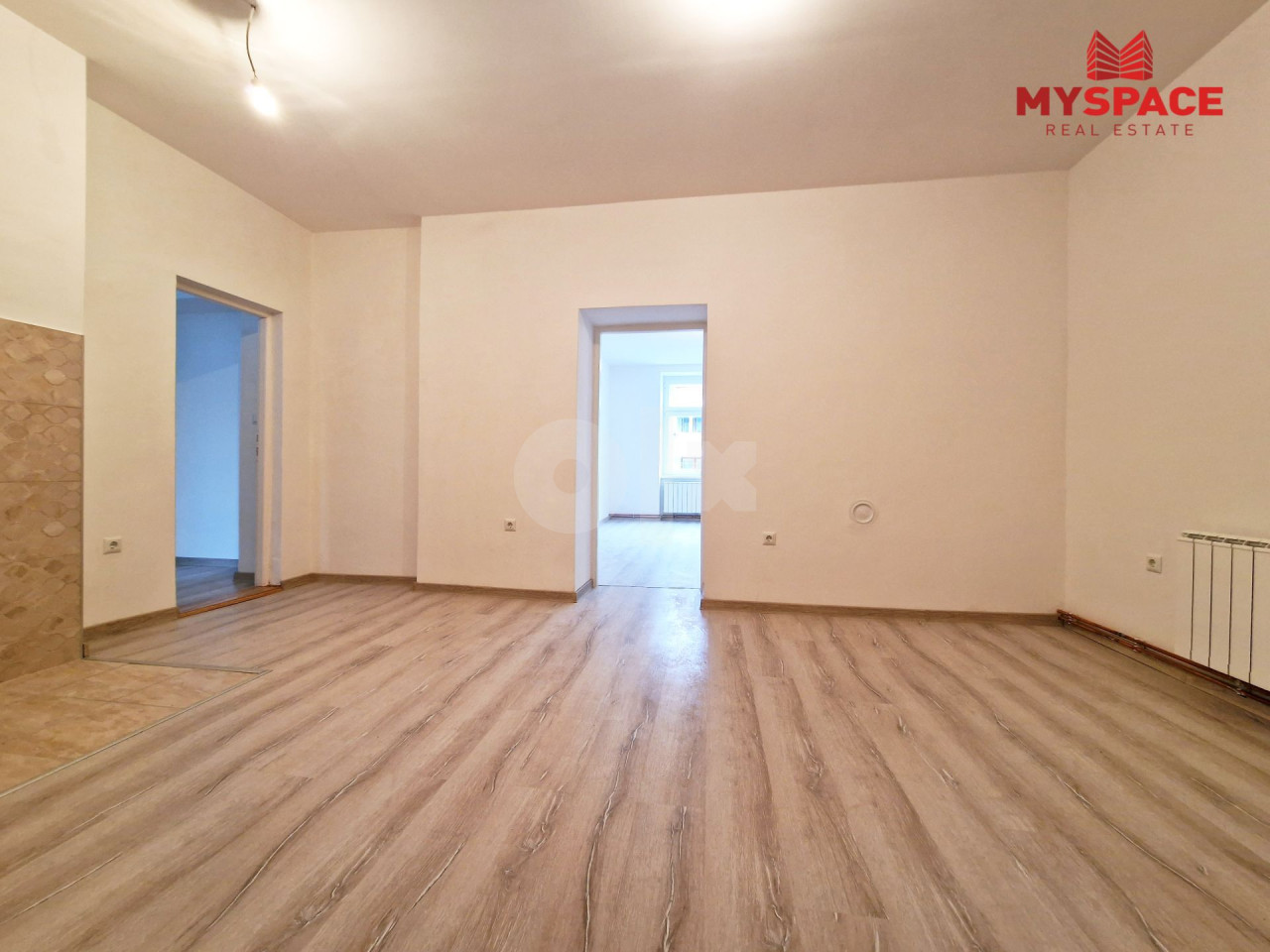 MY SPACE/ Stan/ Dolac Malta/ RENOVIRAN/ 74(78)m2 - Stanovi - OLX.ba