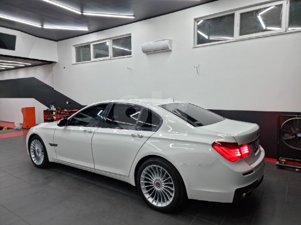BMW F01 750i M-Paket LED 4.4 V8 449KS Alpina - Automobili - OLX.ba