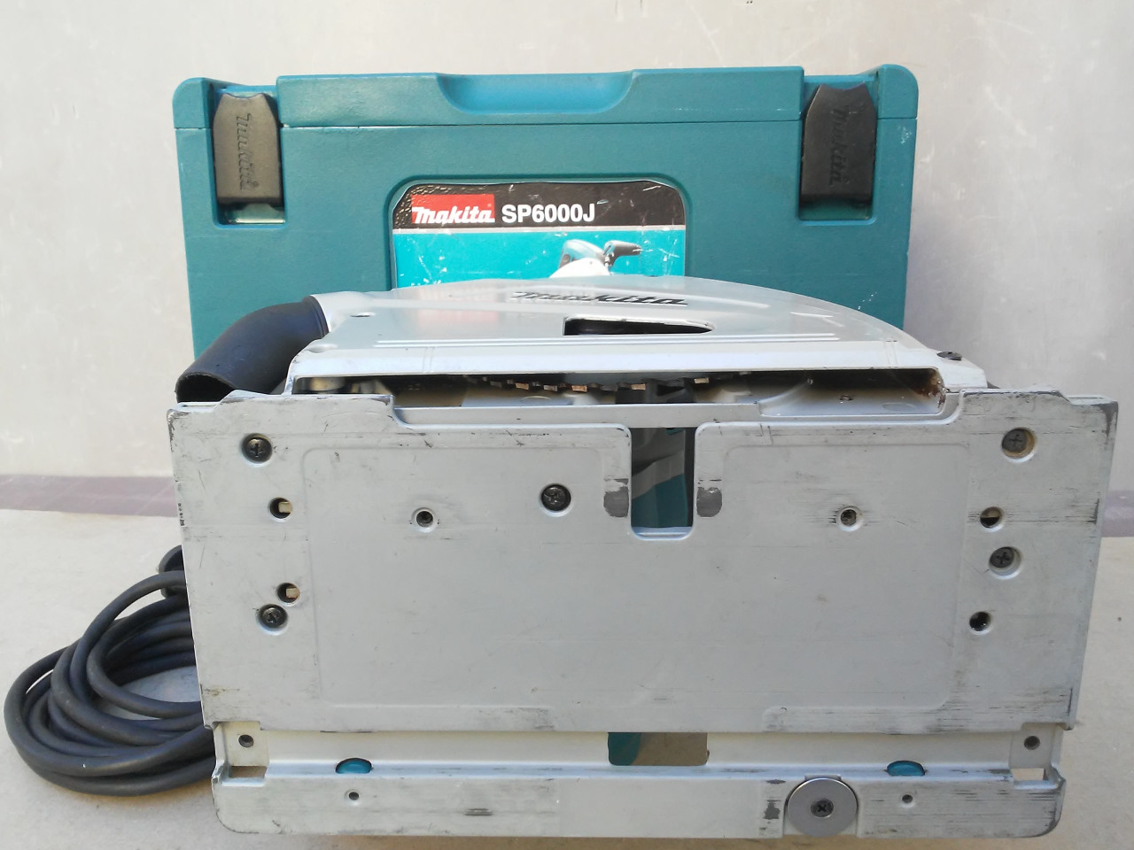 Pila s upuštanjem Makita SP6000J sa L Box koferom - Cirkulari - OLX.ba