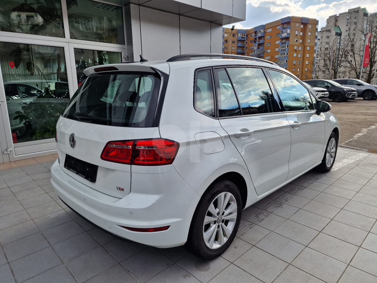 Volkswagen Golf 7 Plus 1.6 TDI (2017.god) - Automobili - OLX.ba