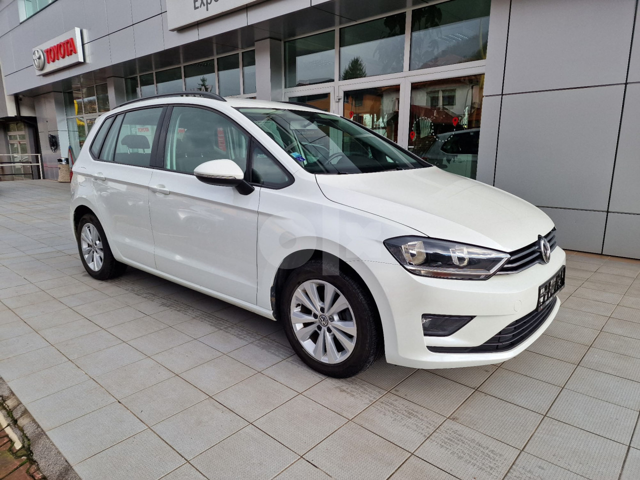 Volkswagen Golf 7 Plus 1.6 TDI (2017.god) - Automobili - OLX.ba
