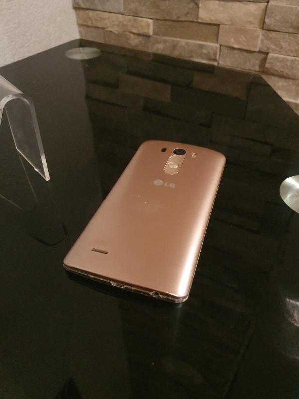 LG G3 Gold 32GB - Mobiteli - OLX.ba