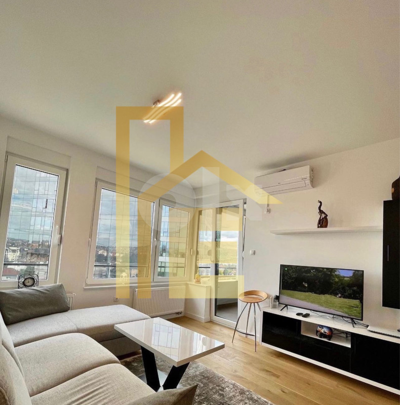 Dvosoban stan sa garažom, naselje Park - Stanovi - OLX.ba