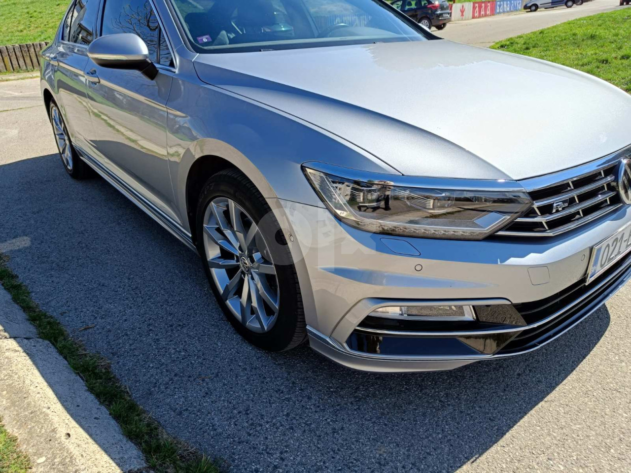 VW Passat R-line 2.0 TDI 4 Motion 190 ks/140kw DSG - Automobili - OLX.ba