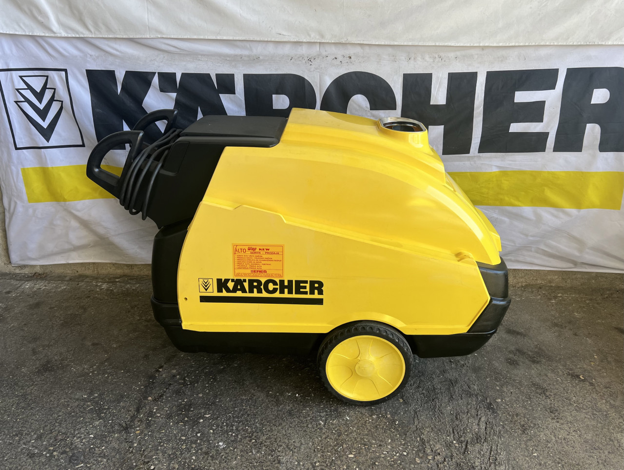 KARCHER HDS 695 M ECO///GARANCIJA 12 MJESECI - Za pranje i čišćenje ...