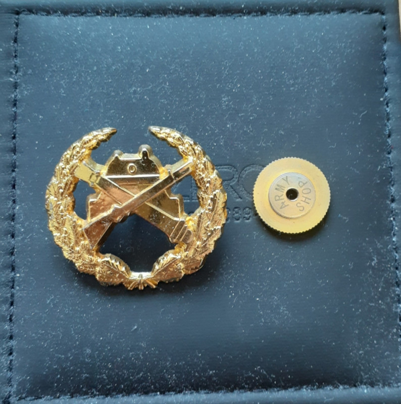 Badge za kapu OS BiH kopnena vojska - Vojne i policijske oznake - OLX.ba