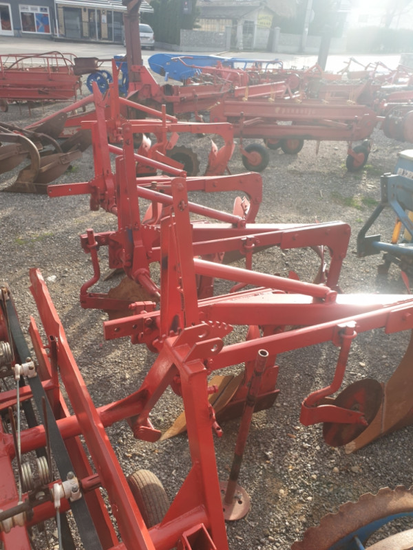 plug imt 755 756 - Plugovi - OLX.ba