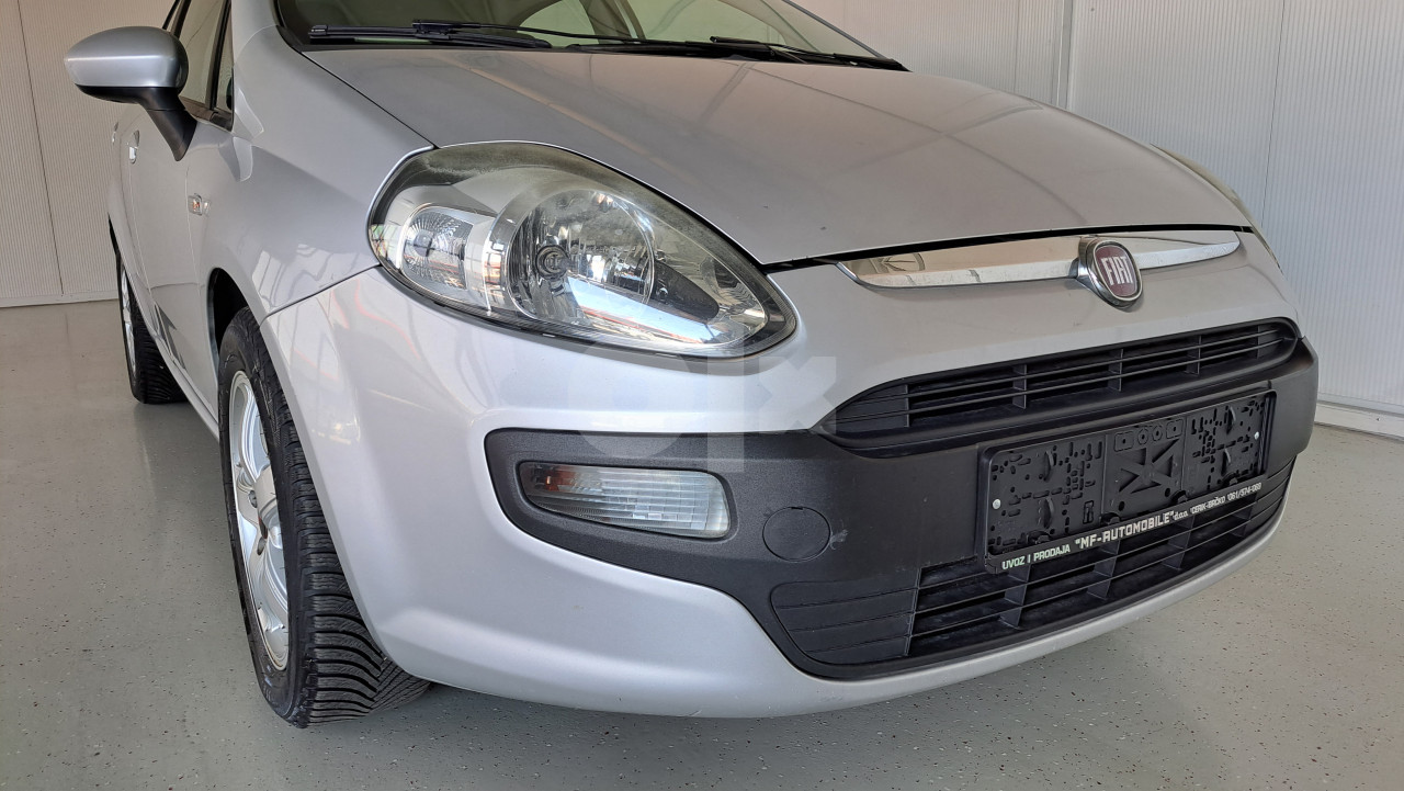 Fiat Punto Evo 1.3 Multijet 16V Godište:2011,Navigacija - Automobili ...
