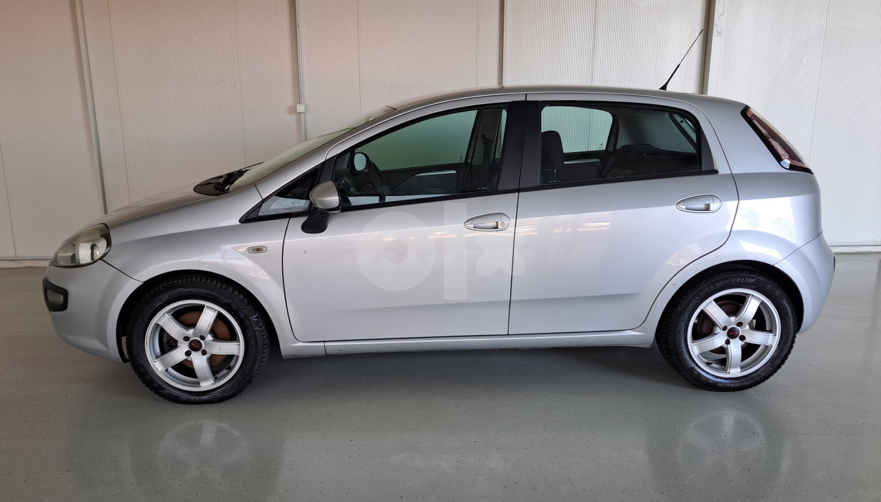Fiat Punto Evo 1.3 Multijet 16V Godište:2011,Navigacija - Automobili ...
