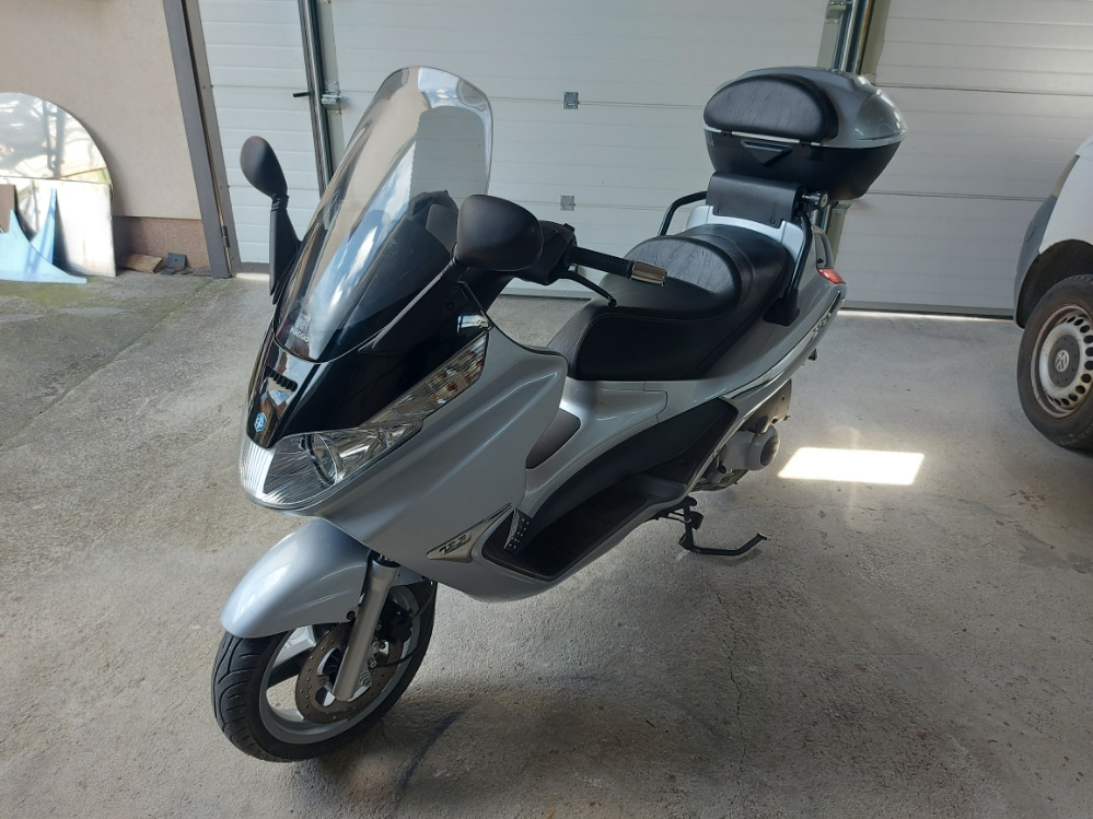 Piaggio x8 125 - Motocikli - OLX.ba