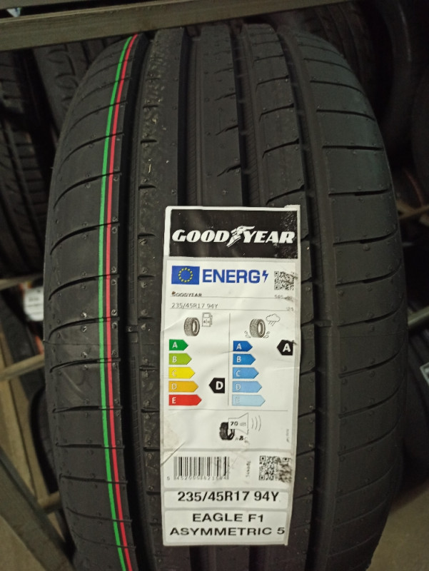 235 45 17 GOODYEAR LJETNE GUME R17 - Gume za automobile - OLX.ba