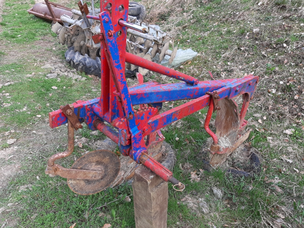 Plug OLT Posavac 14 coli (IMT 757) 2 crtala - Plugovi - OLX.ba