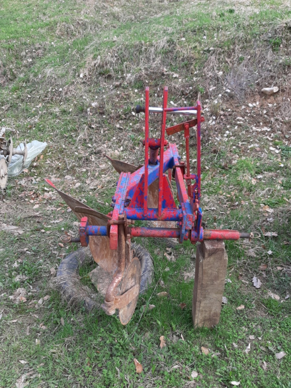 Plug OLT Posavac 14 coli (IMT 757) 2 crtala - Plugovi - OLX.ba