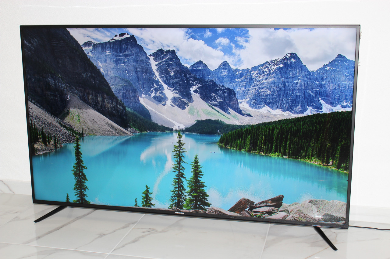 Medion Smart TV 65" 4K UHD LED Wi-Fi Youtube -Kao nov - LED LCD - OLX.ba