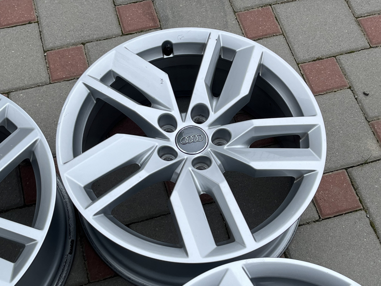 Felge 18 Audi S Line Q5 Sq5 A3 A4 A6 Q3 B8 B9 4g 8r Felge Olx Ba