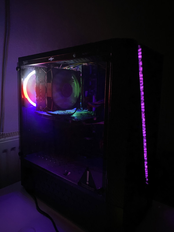 Gamerski Racunar/Kompjuter - Desktop Računari - OLX.ba