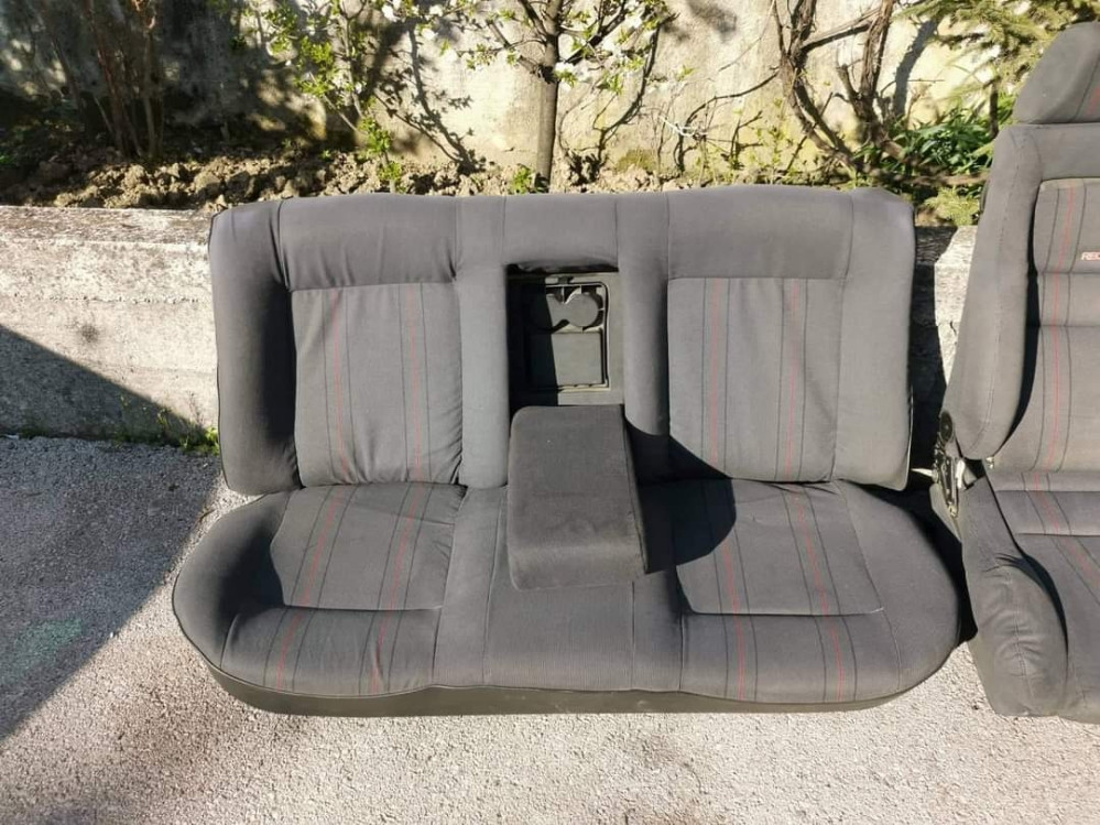 Golf 2 sjedista gti g60 recaro - Sjedišta - OLX.ba