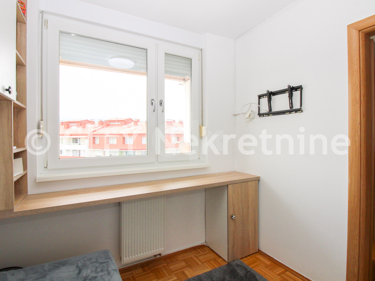 Trosoban stan - Novi Grad - Dobrinja 5 - 60m2 - Stanovi - OLX.ba