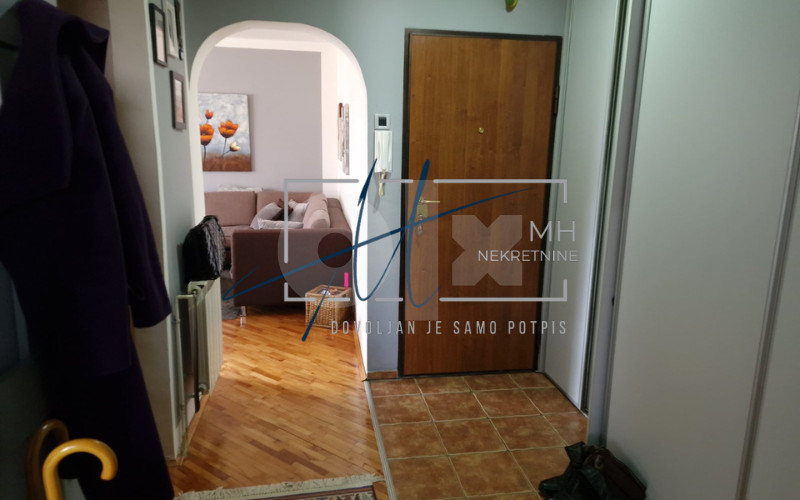 Dolac Malta | Stan 54m2 | Ulica Paromlinska br: 1 - Stanovi - OLX.ba