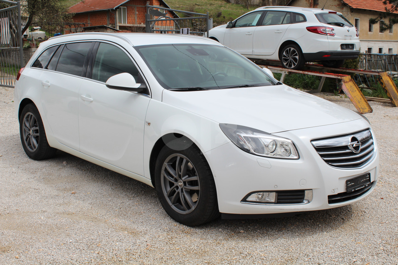 OPEL INSIGNIA 2.0 TURBO AUTOMATIK AUTOMAT - Automobili - OLX.ba