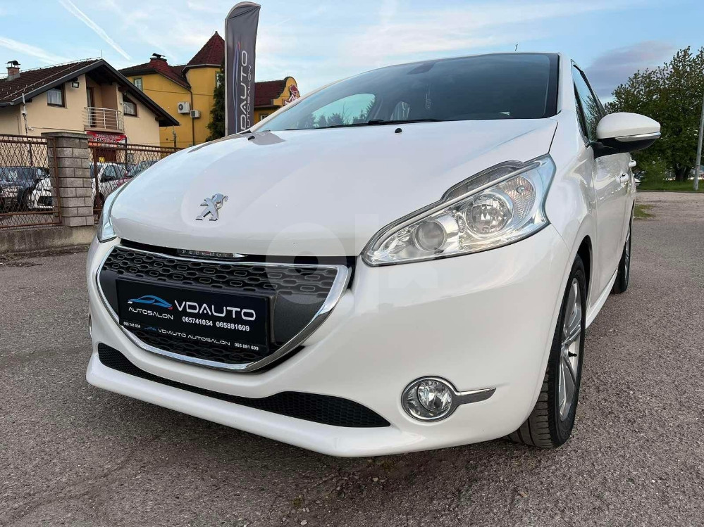 Peugeot 208 ,2012.god.UVOZ SVICARSKA !!! - Automobili - OLX.ba
