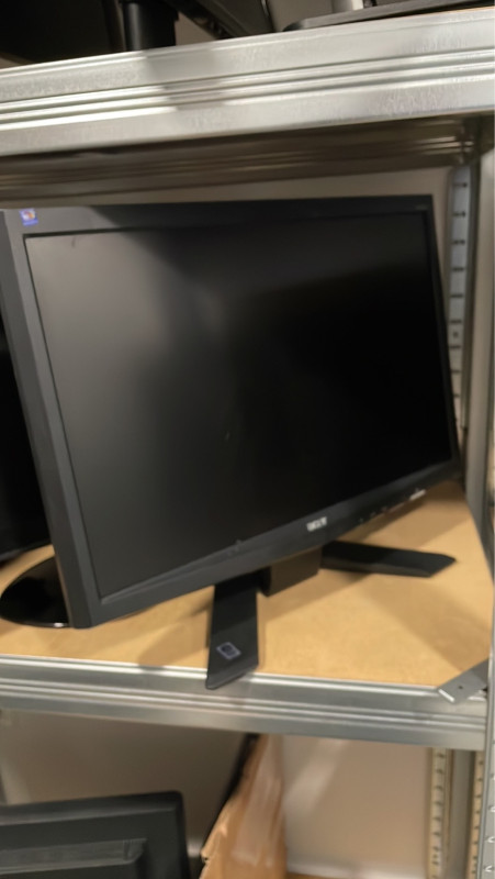 Monitori, vise na stanju - Monitori - OLX.ba