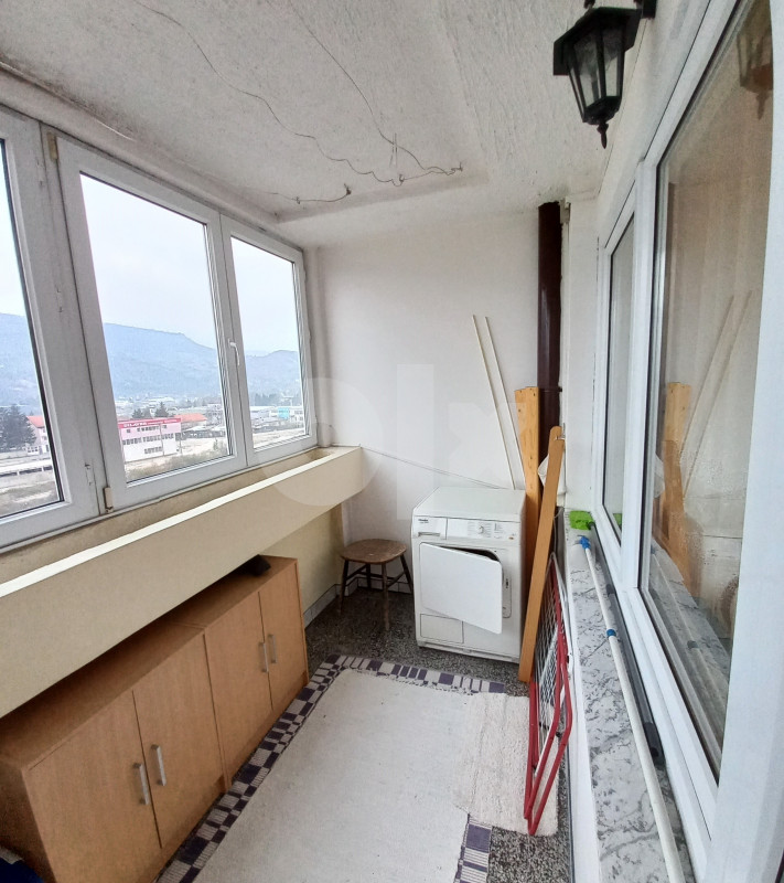 Stan u Radakovu, Zenica 57.58m2 - potpuno renoviran - Stanovi - OLX.ba