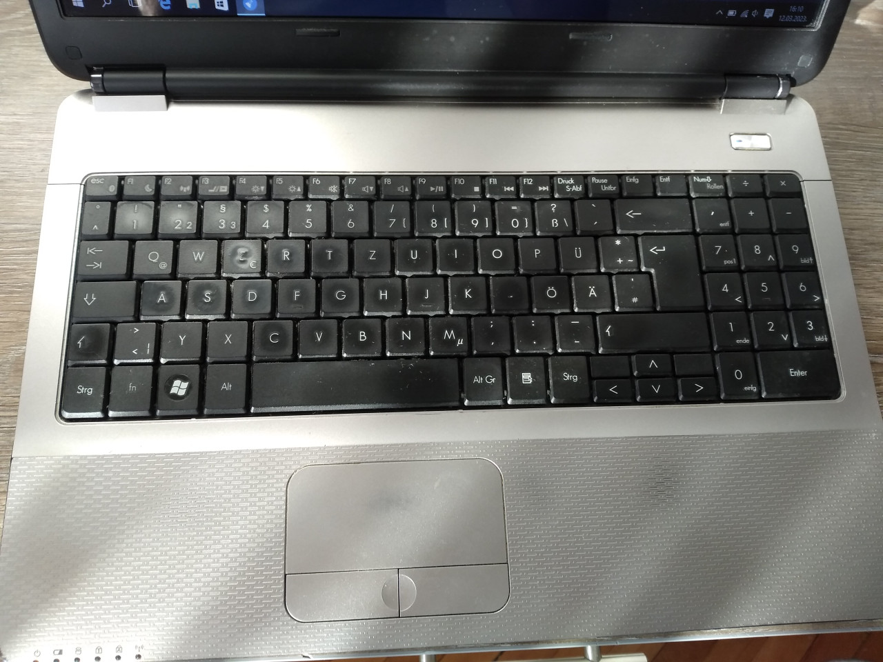 Intel I3 M350 15.4"/4 GB DDR3/500 hdd/Graf 1 gb - Laptopi - OLX.ba