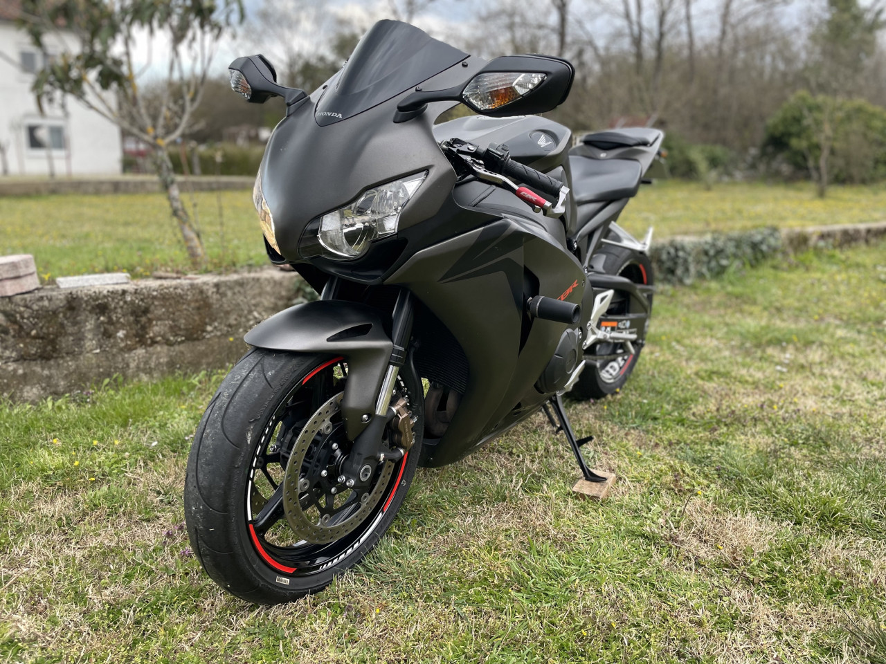 HONDA SC59 2011 ABS - Motocikli - OLX.ba