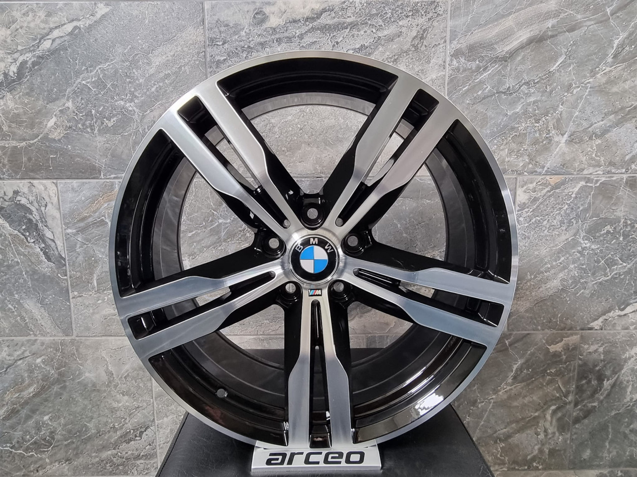 ALU FELGE BMW 19 x8.5J ET34 5x120 74.1 - Felge - OLX.ba