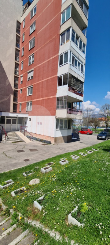 Stan Zenica - Stanovi - OLX.ba
