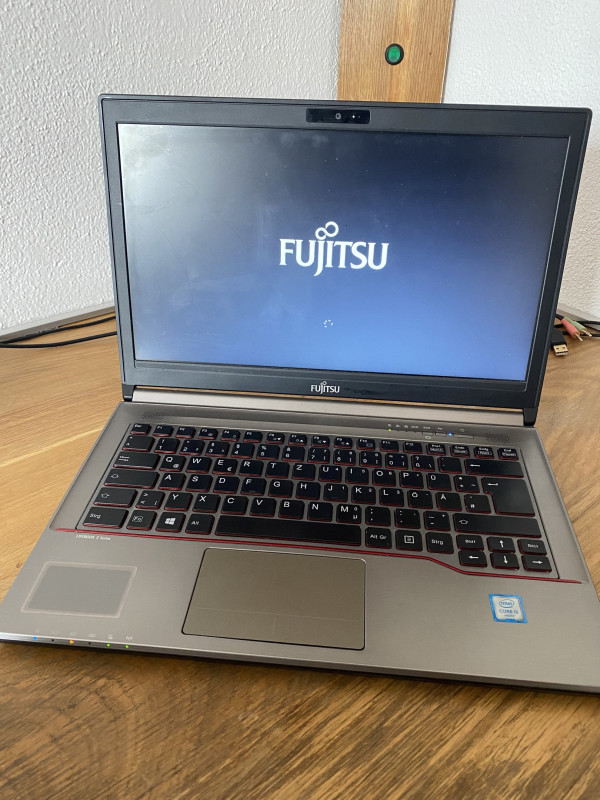 Fujitsu e746 LifeBook E-series - Laptopi - OLX.ba