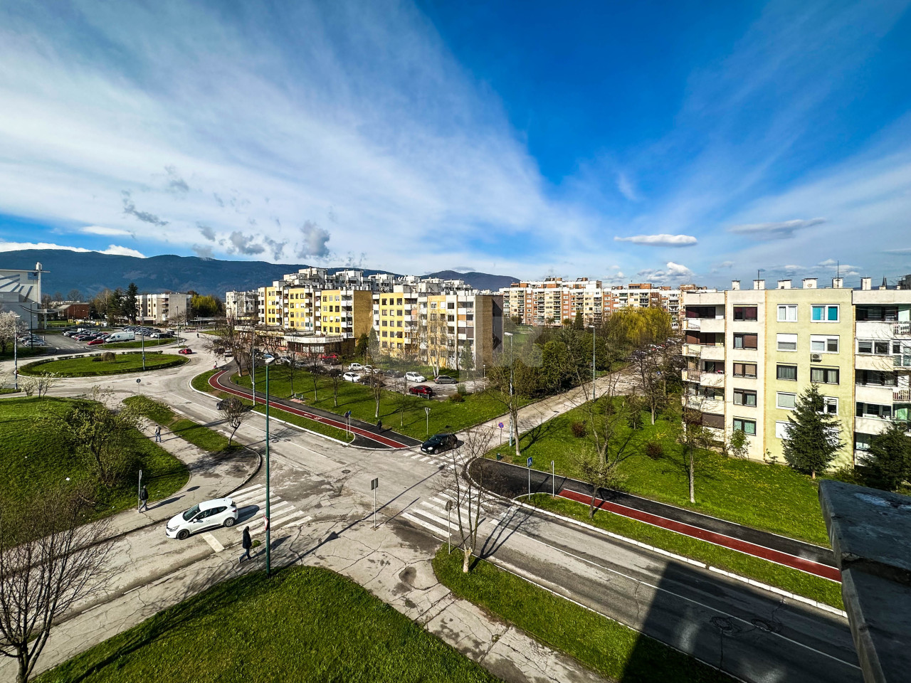 PRILIKA! Prekrasan stan Dobrinja 62m2 - Stanovi - OLX.ba