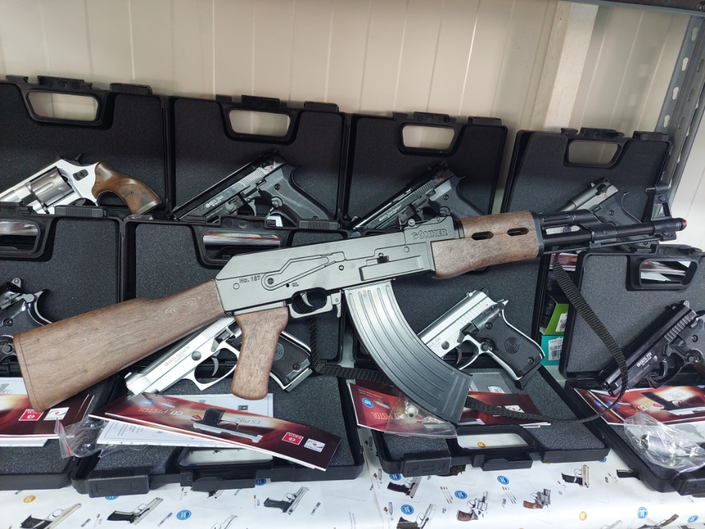 Djecja puska Kalasnjikov Metalna puska Kalas - Vazdušne puške - OLX.ba