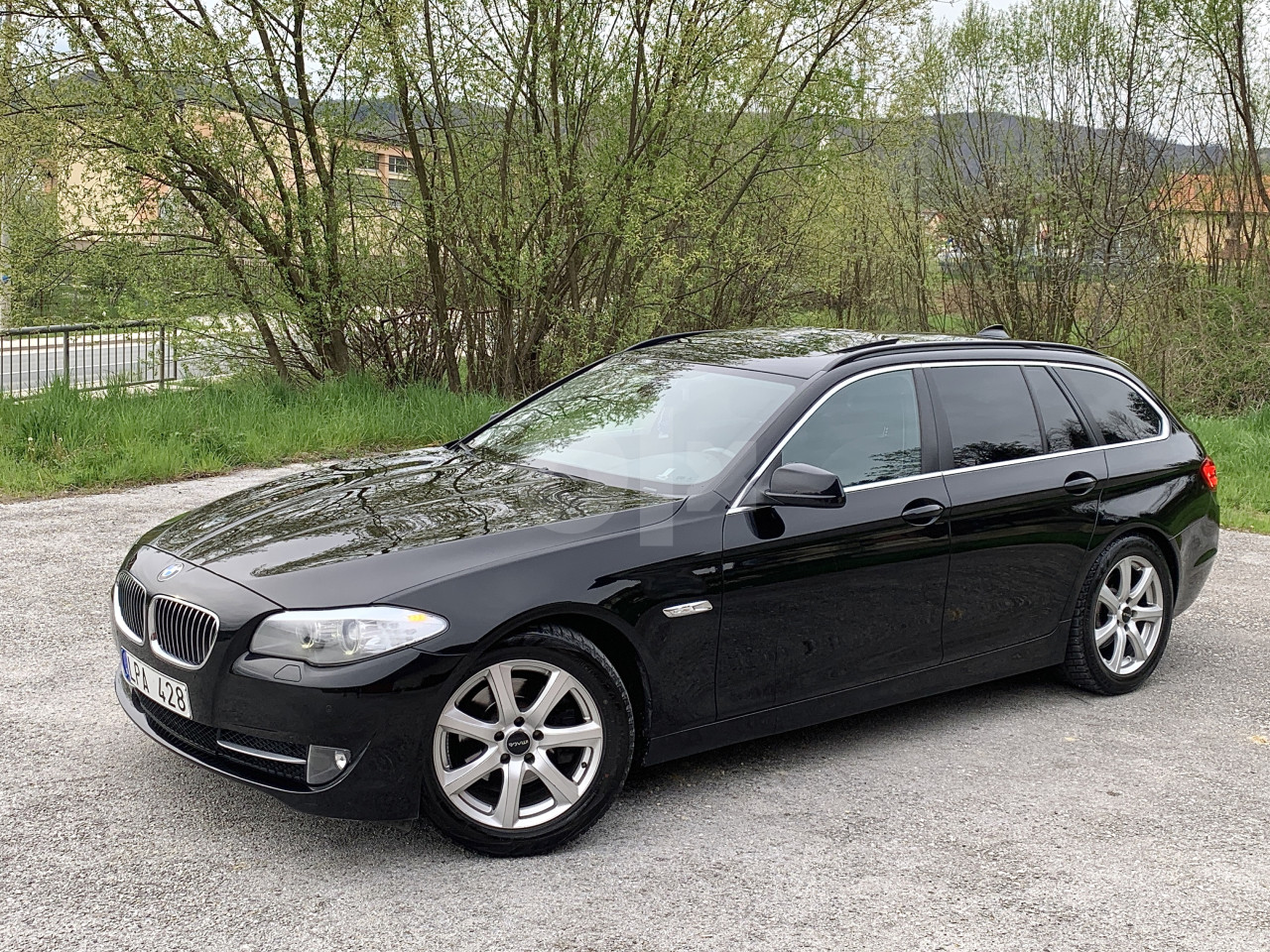 bmw-520d-f11-f10-2011-god-tek-uvezen-panorama-automobili-olx-ba