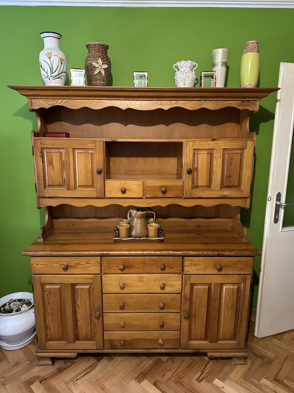 Drvena komoda - Komode - OLX.ba