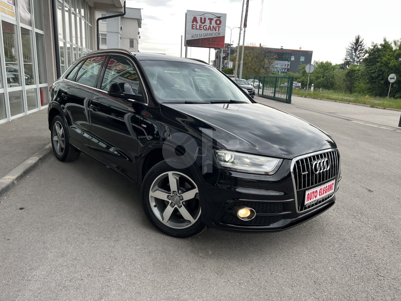 Audi Q3 mod 2014 2.0 TDI S Line 4x4 *aut,led,navii* - Automobili - OLX.ba